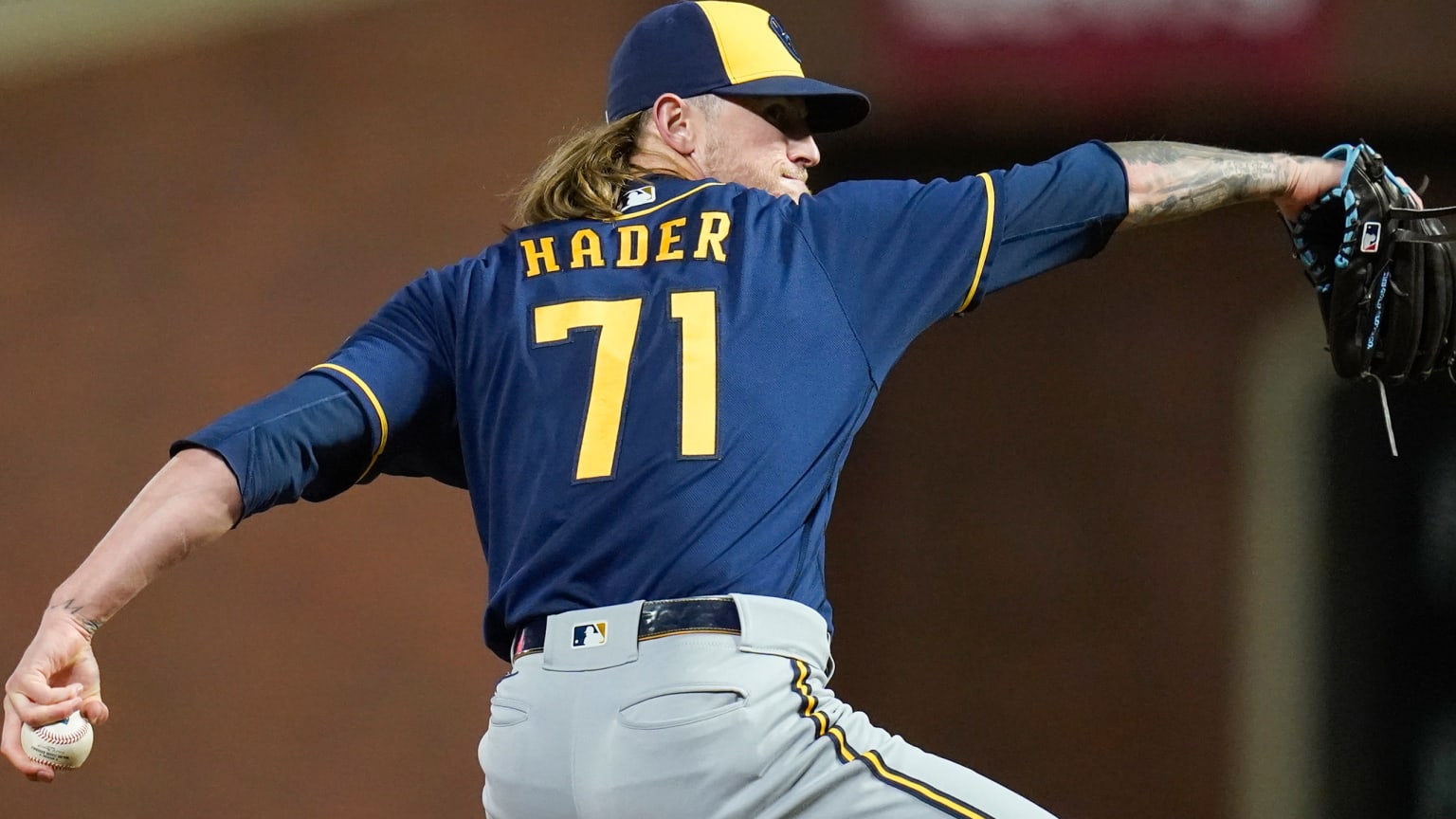 Josh Hader cambiado de Cerveceros a Padres