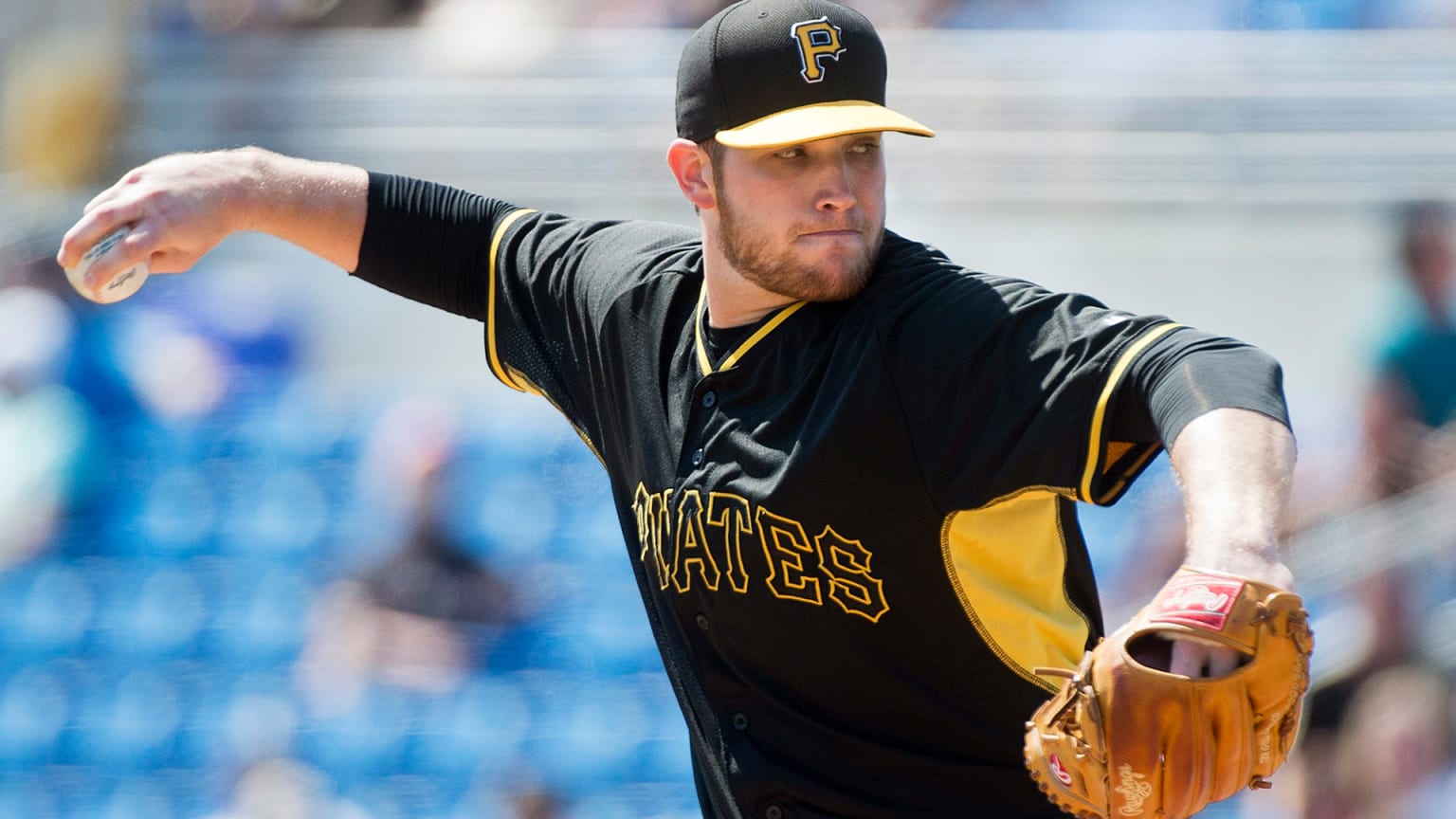 Casey Sadler returns to Majors after 3 years