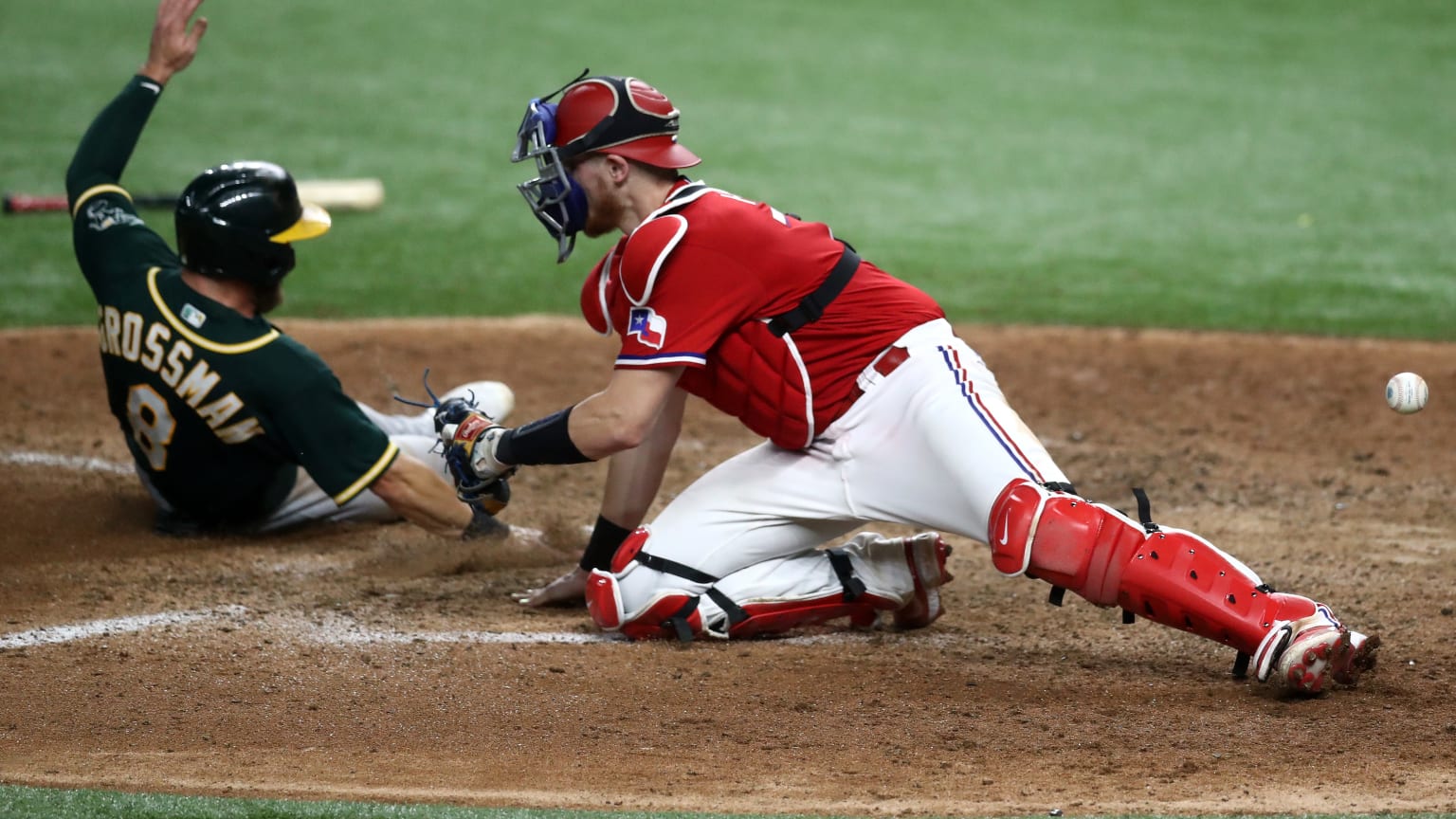 Sam Huff makes MLB debut for Rangers