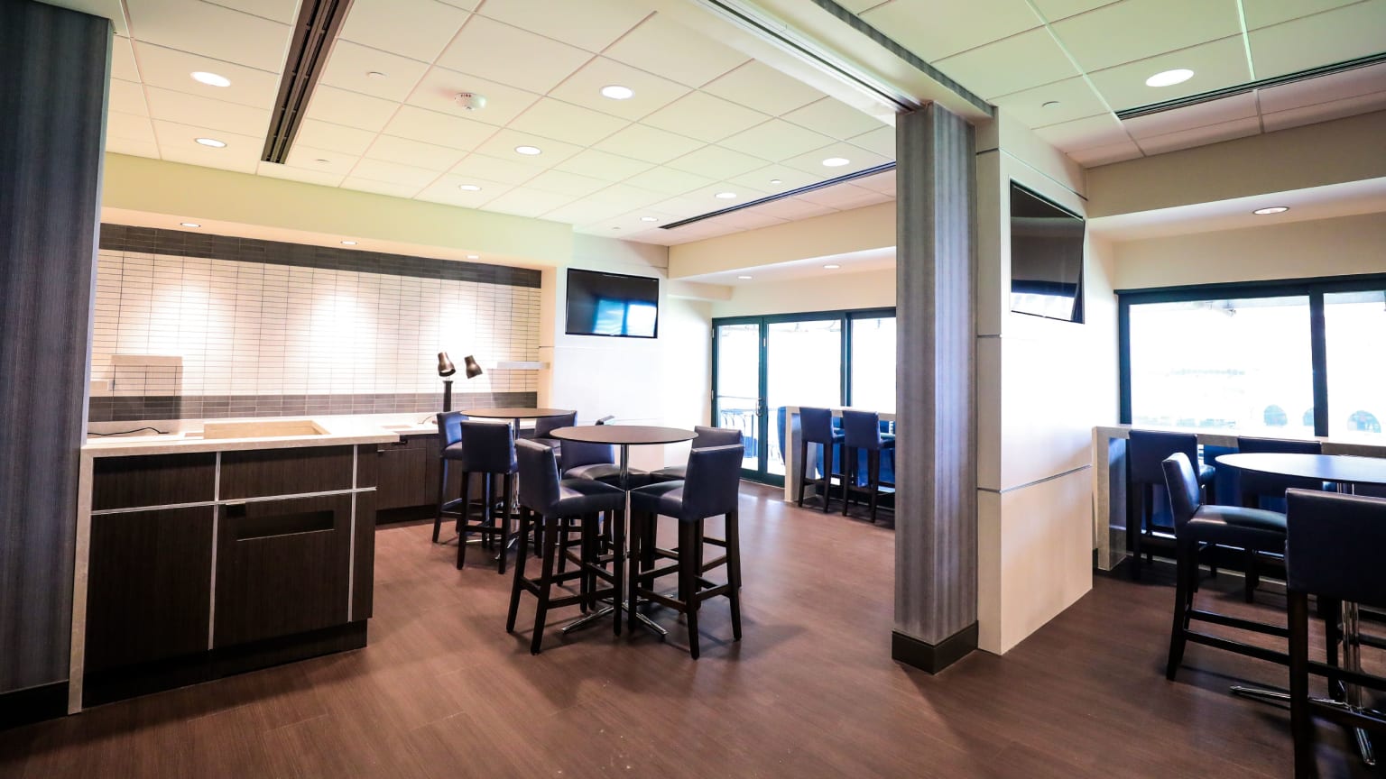 Nightly Suites | Houston Astros