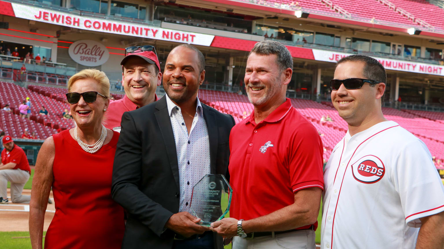 Community Nights | Specials | Tickets | Cincinnati Reds
