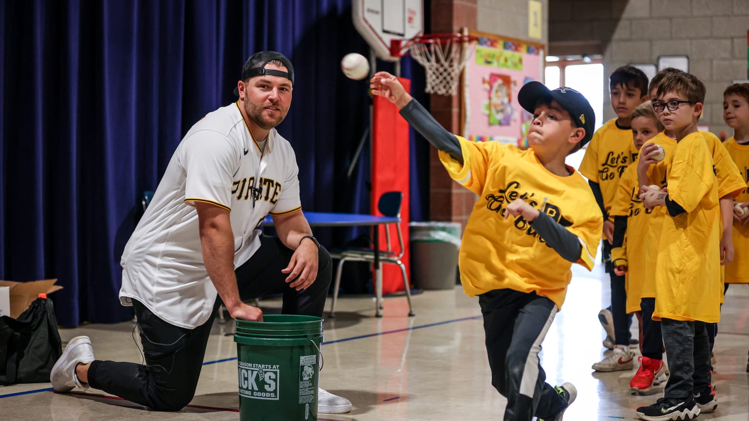 Pirates, David Bednar donate equipment to local school