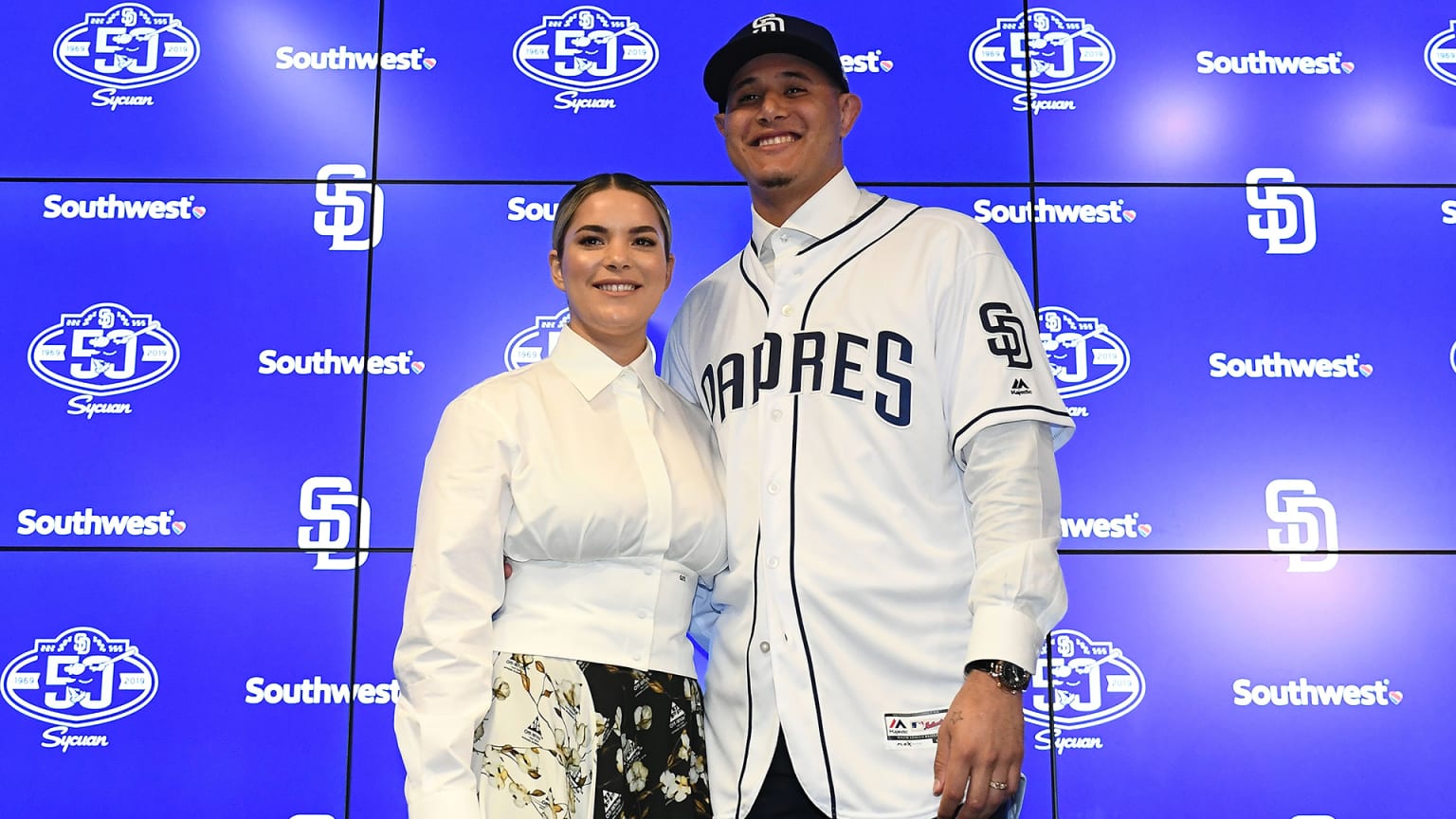 Manny Machado, Yonder Alonso share special bond
