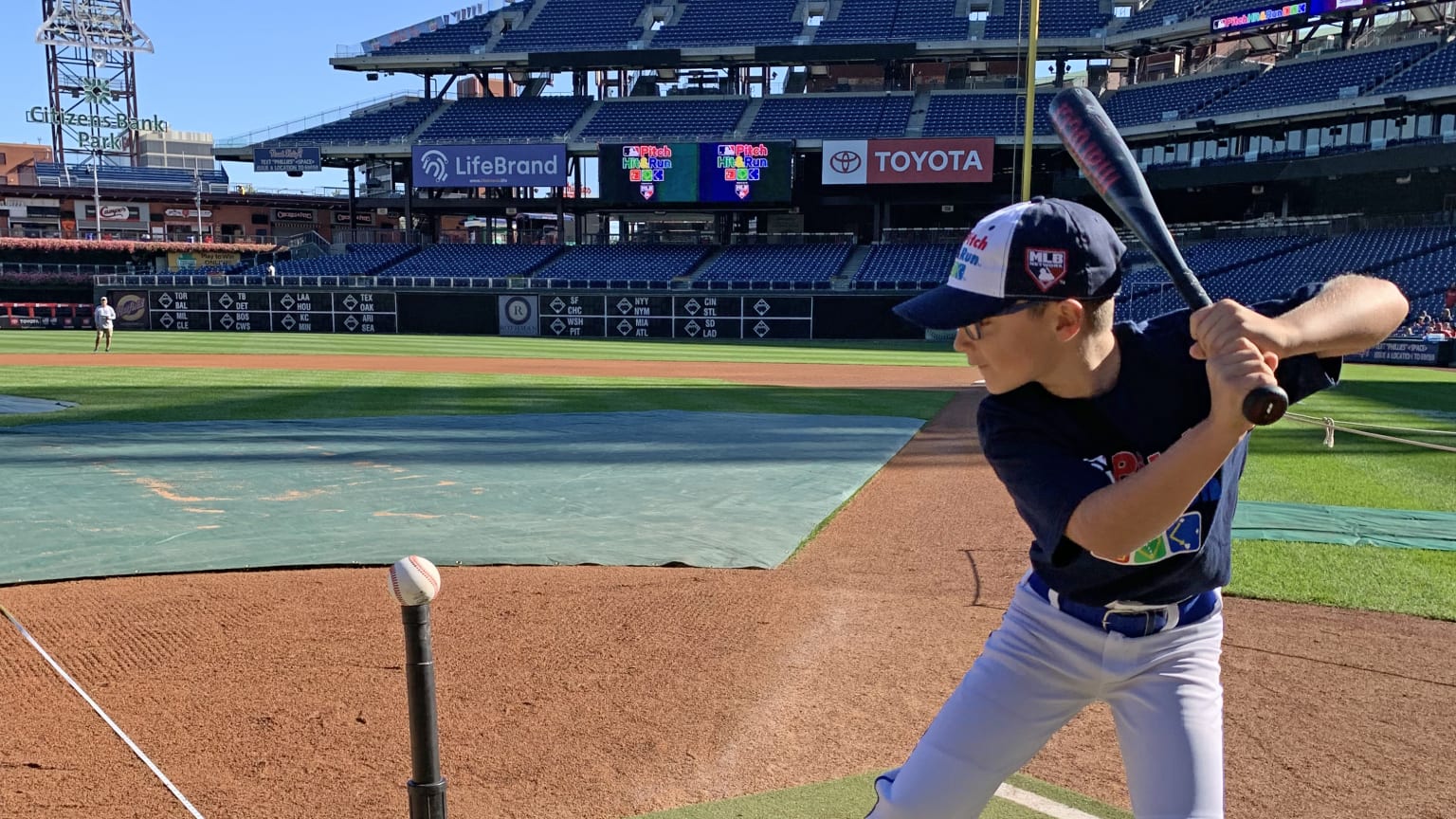 MLB | Pitch Hit & Run | Media | Photos | MLB.com