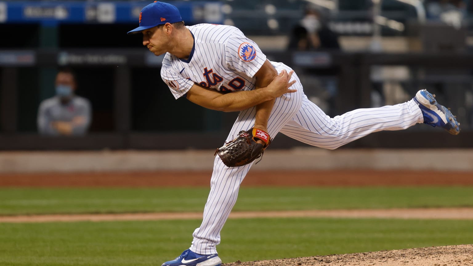 Blue Jays trade for reliever Jacob Barnes