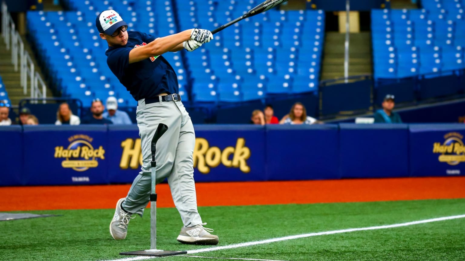 MLB | Pitch Hit & Run | Media | Photos | MLB.com