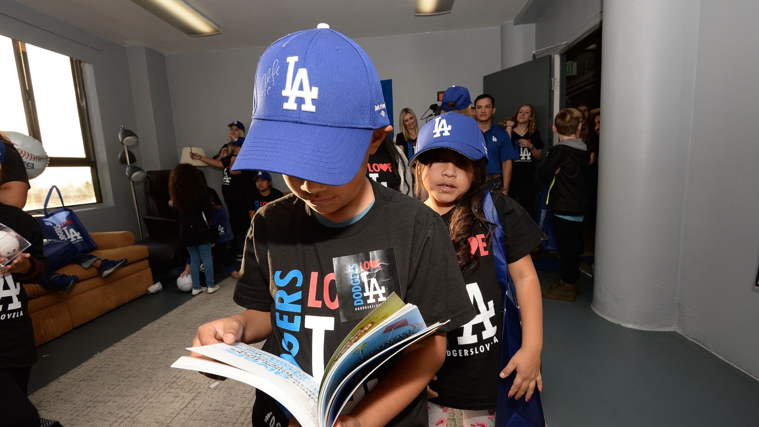 LA Reads Program | Los Angeles Dodgers