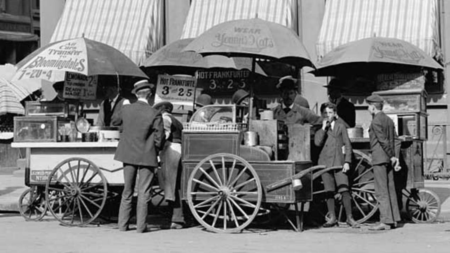 History of iconic MLB ballpark food, explained