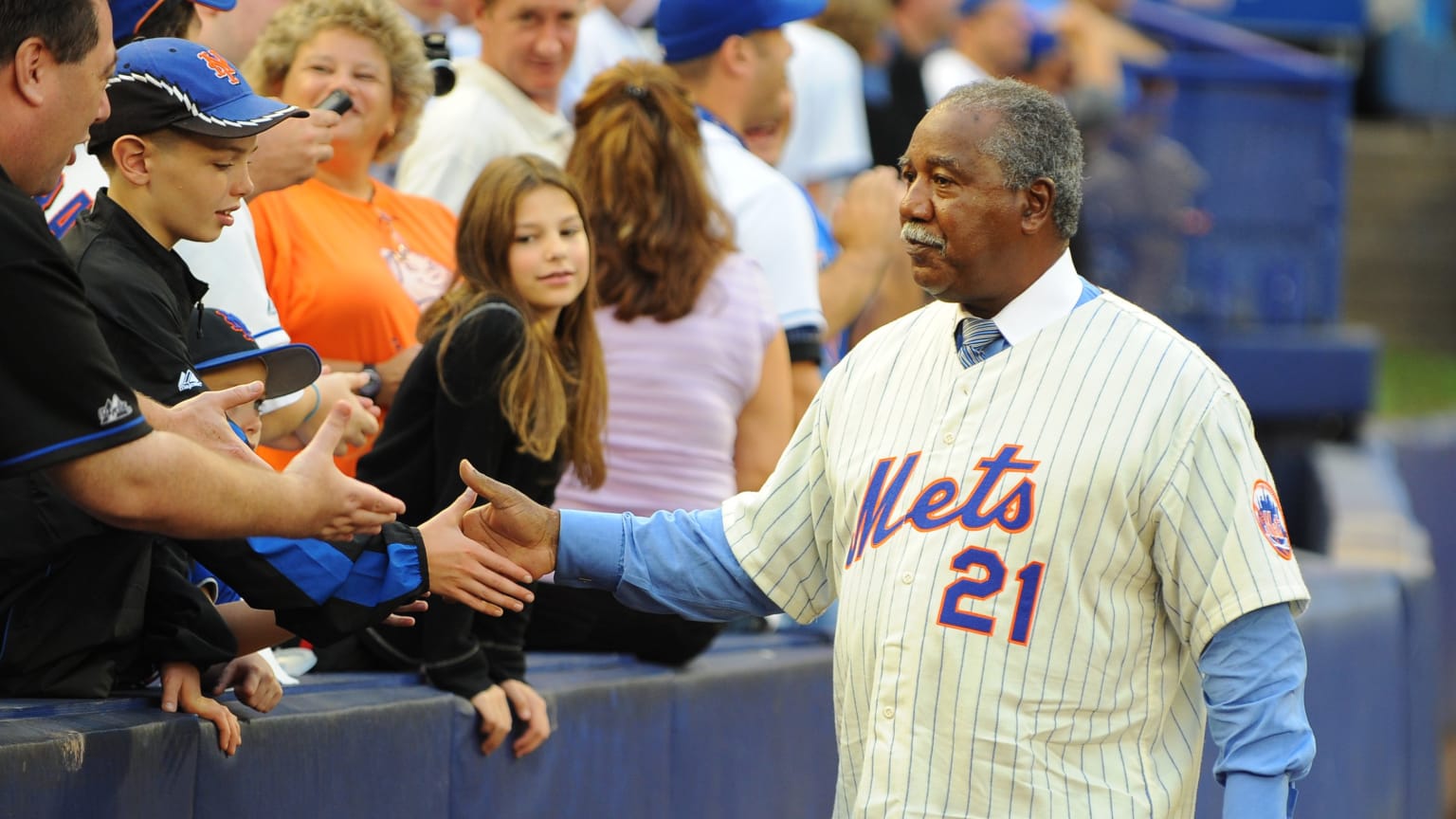 Former Met Cleon Jones makes mark on hometown