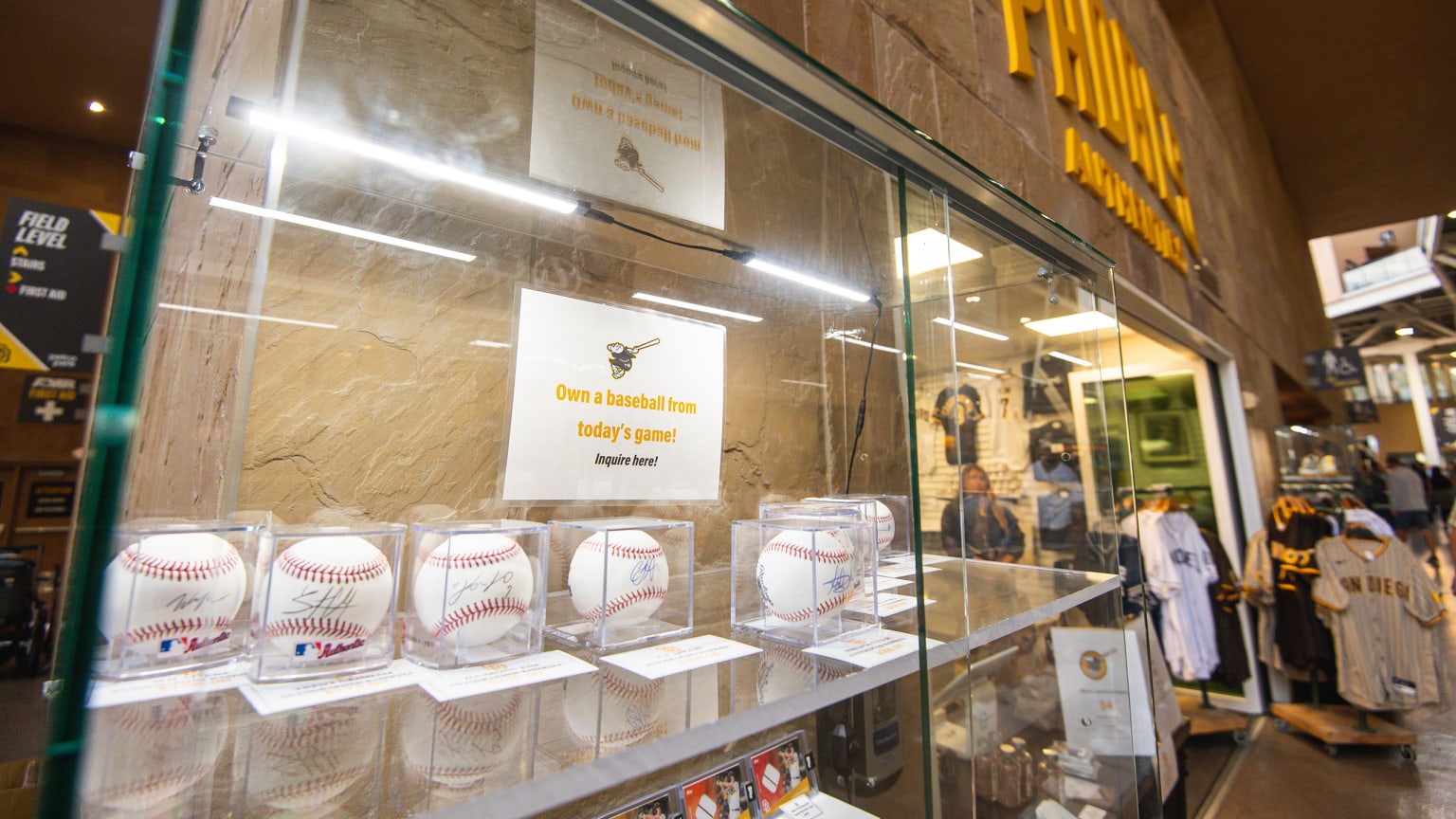 Padres Authentics | San Diego Padres