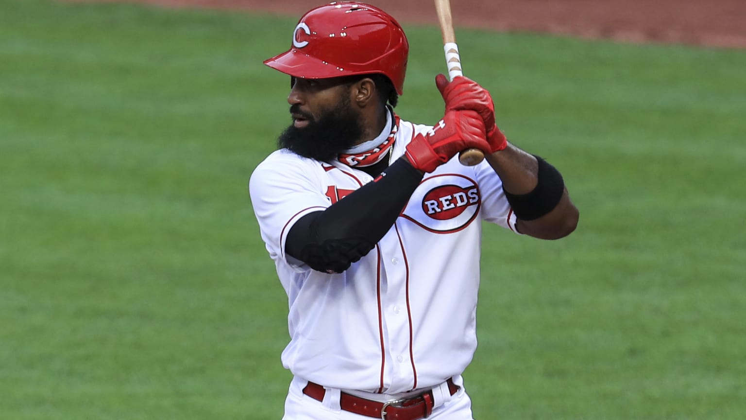 Brian Goodwin non-tendered by Reds