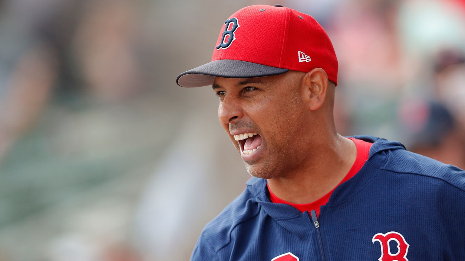 Alex Cora won't name closer before Opening Day