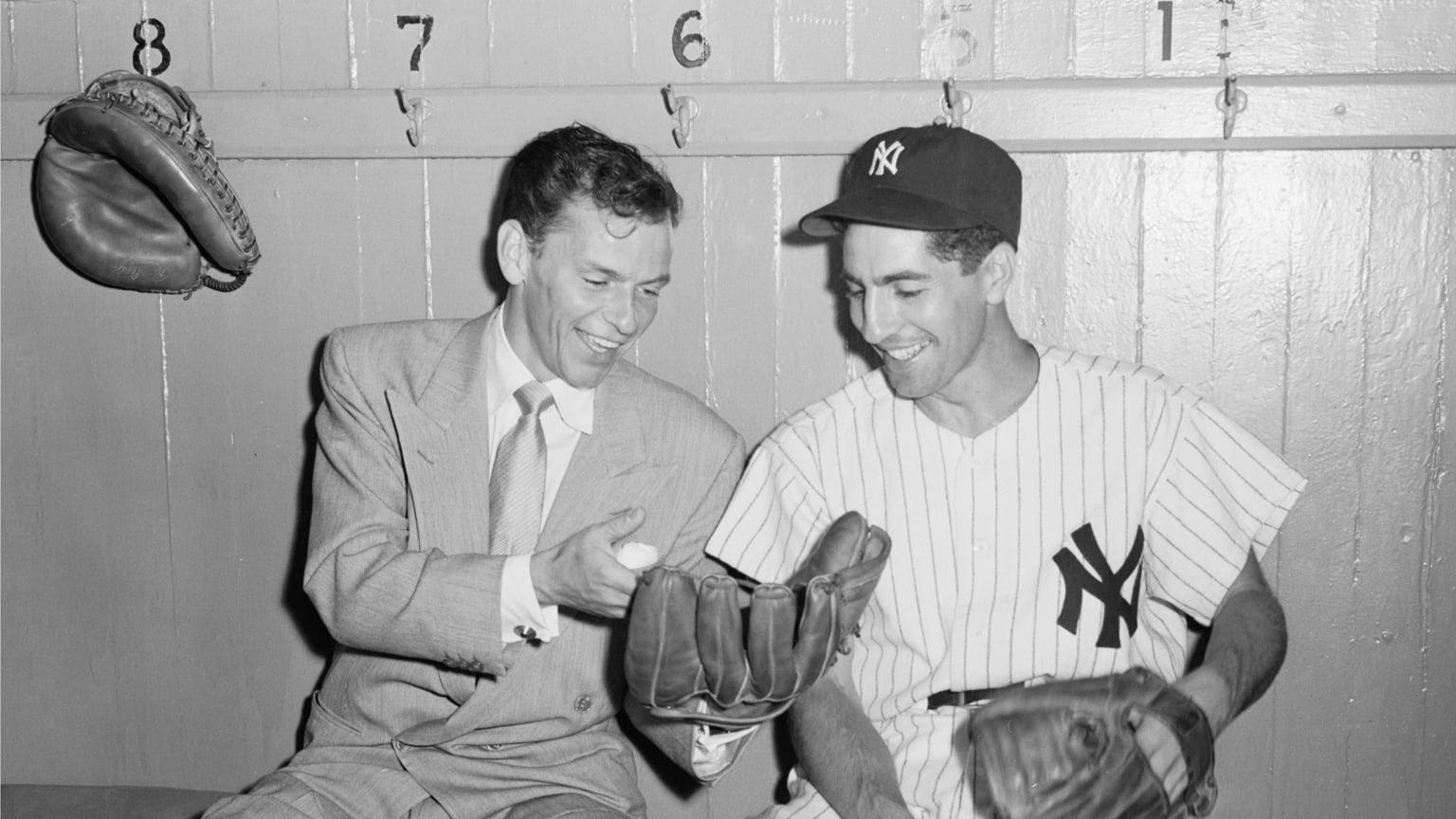 Yankees' long history with 'New York, New York'