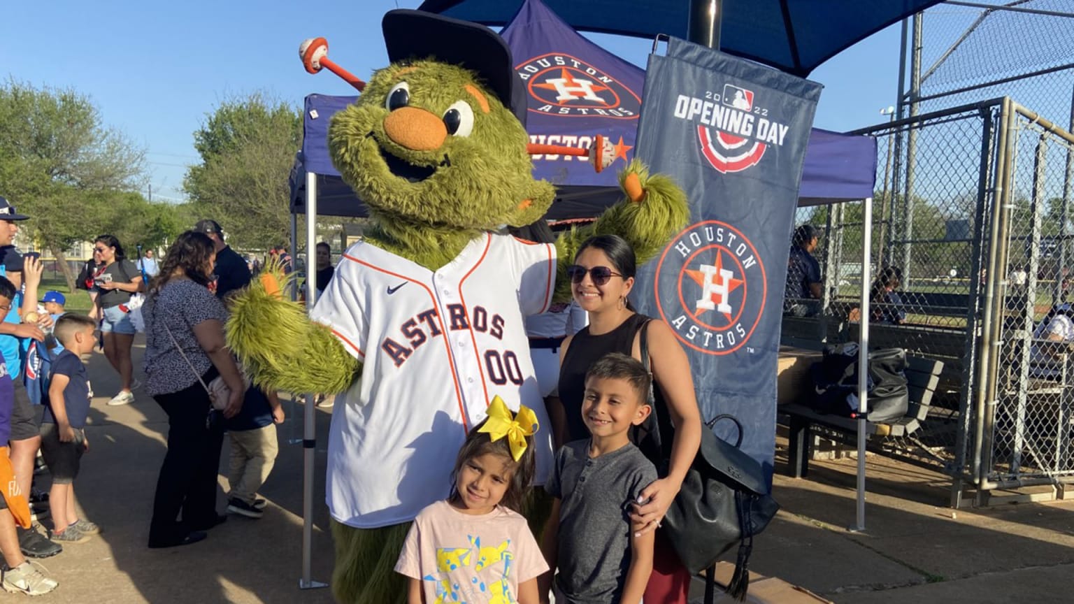 Astros visit fans at Little League