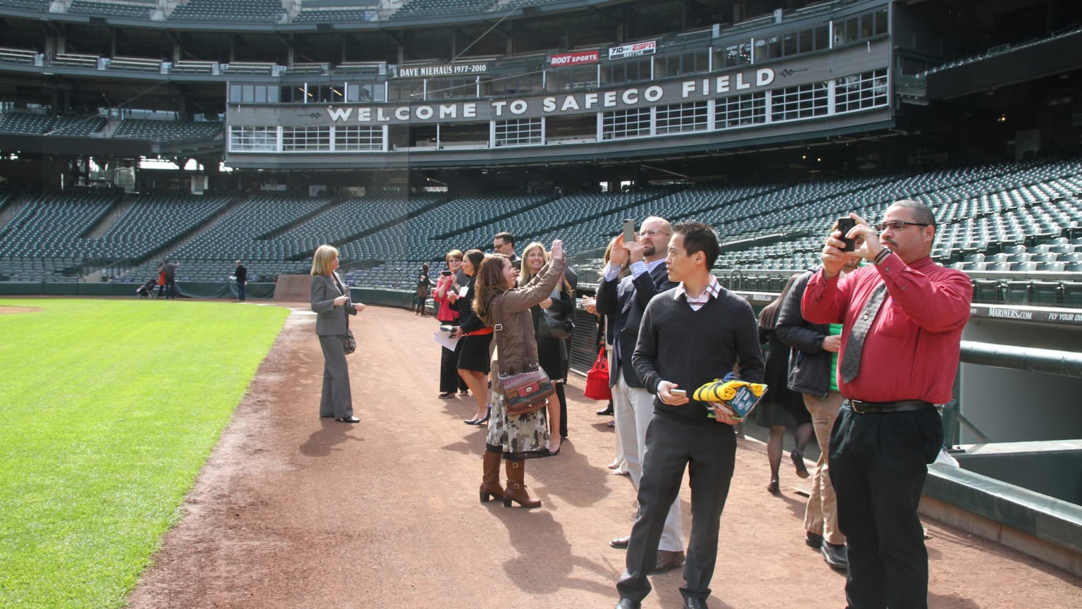 Private Tours | Seattle Mariners