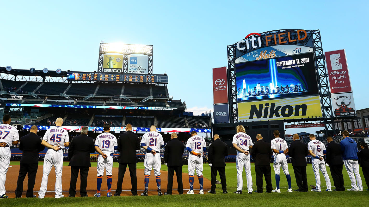 Mets honor fallen firefighter on September 11