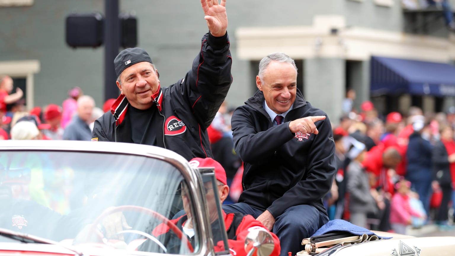 Reds' parade commemorates 150th anniversary