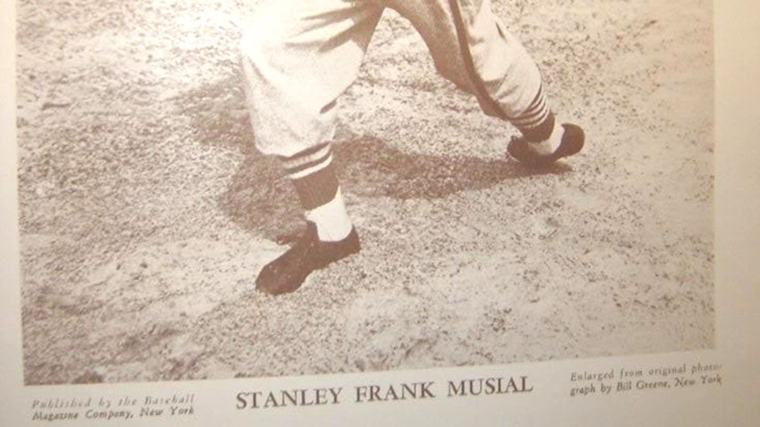 MLB stars with different uniform numbers