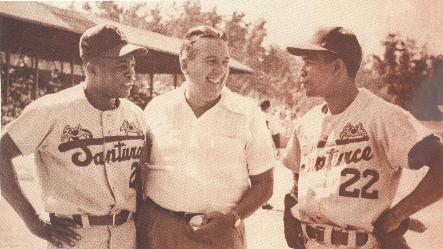 Willie Mays and Roberto Clemente on same team