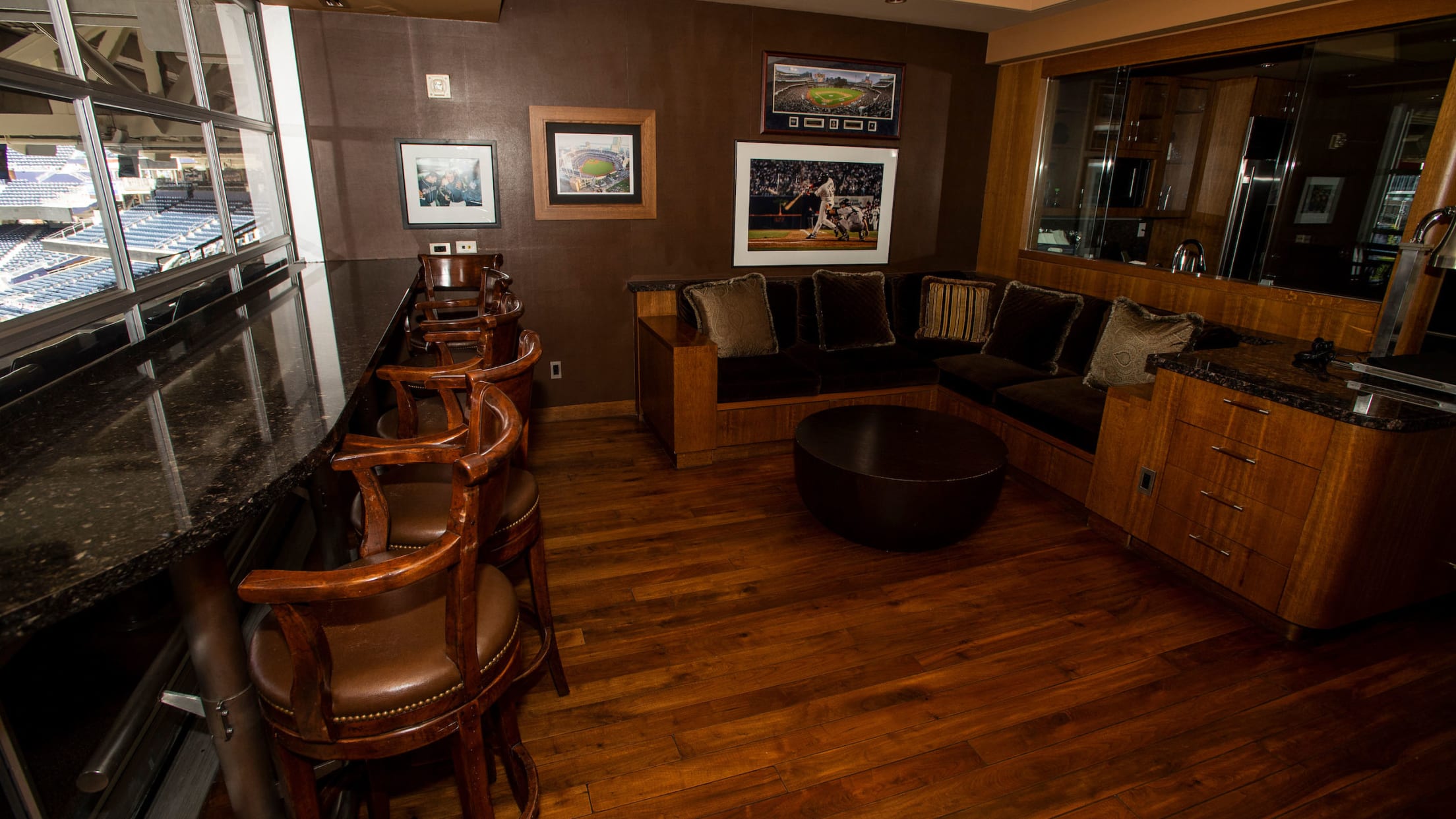 Suites | San Diego Padres