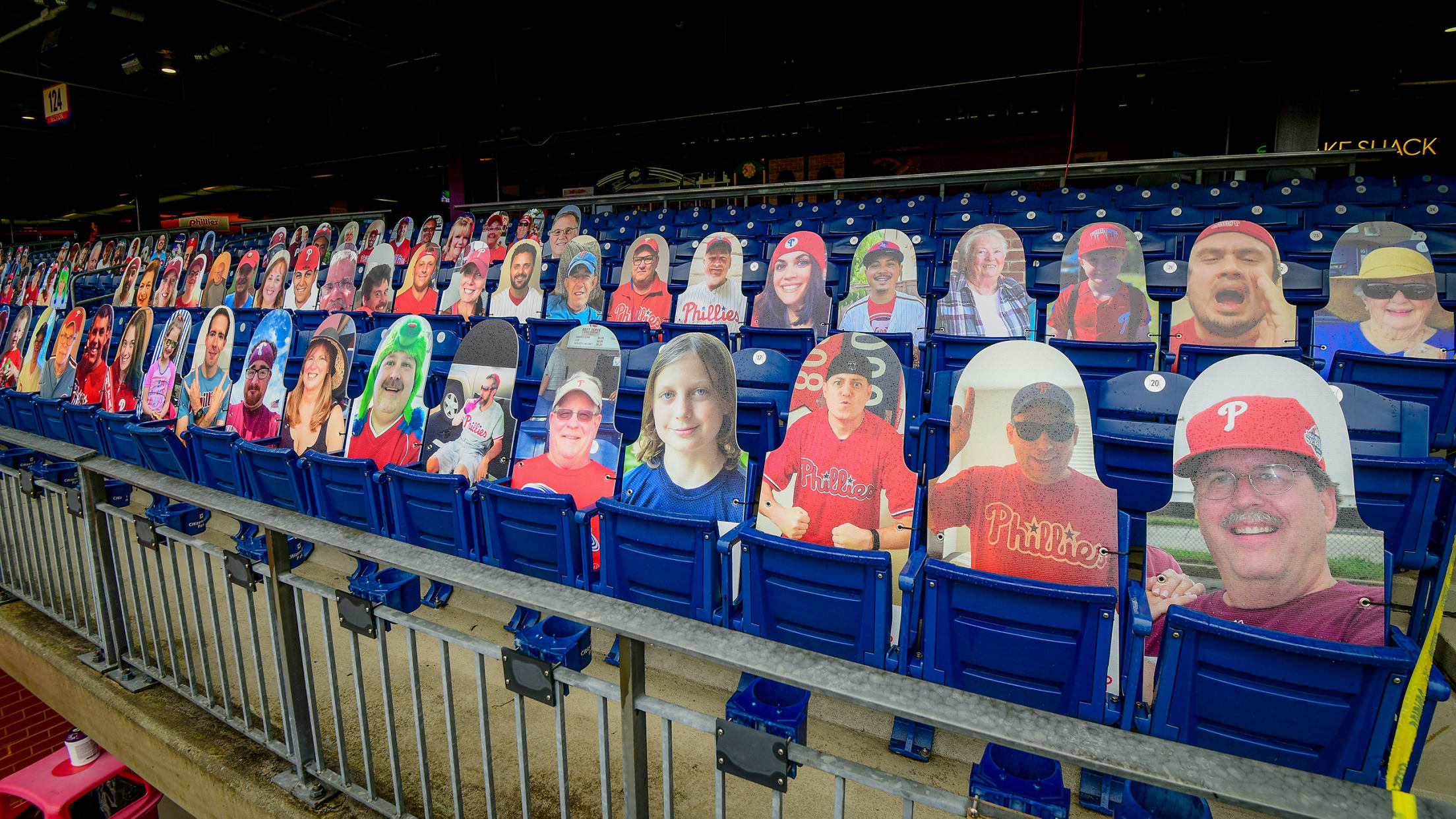 Phillies Game Face Fan Photo Cutouts | Philadelphia Phillies