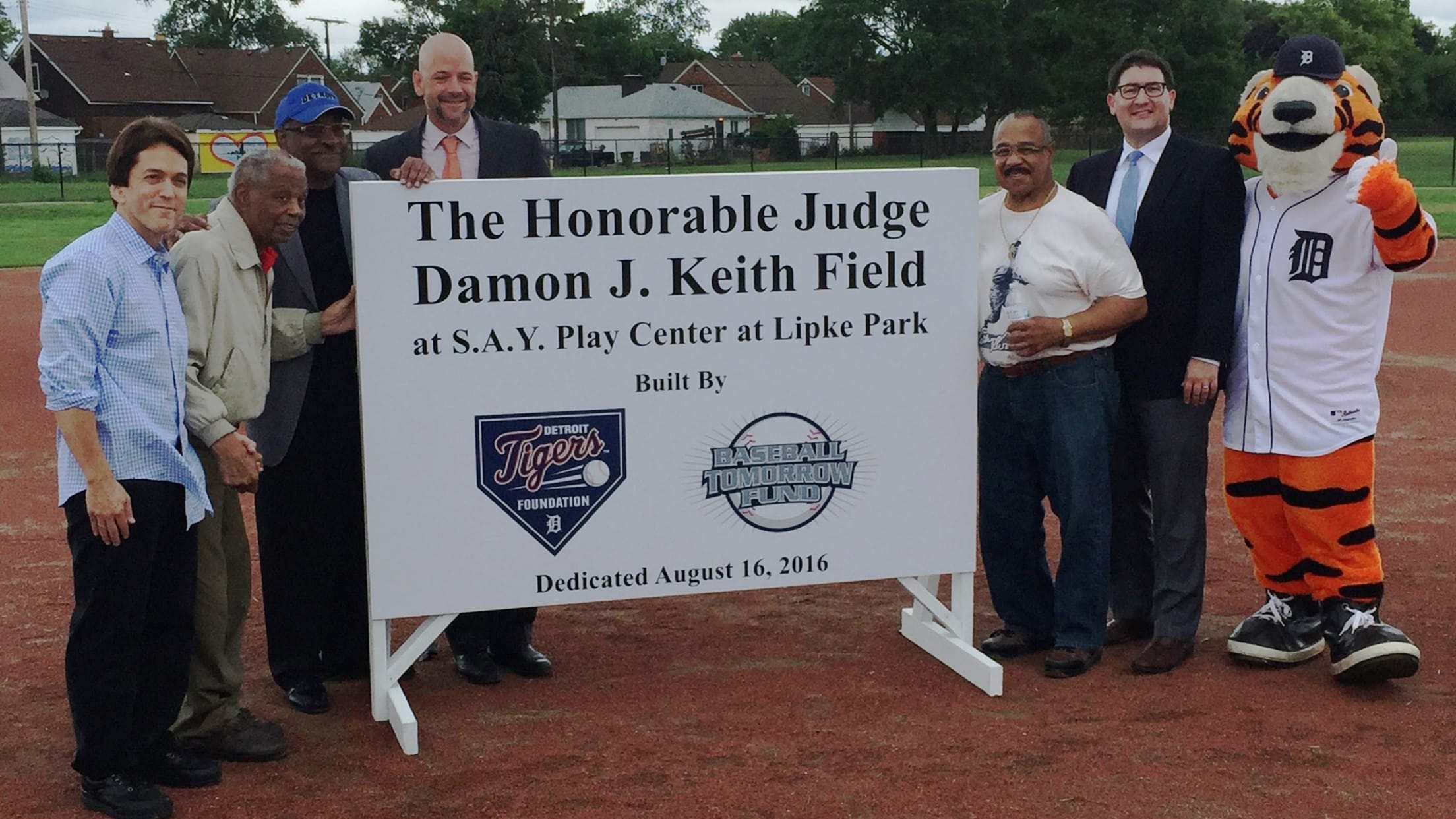 Youth Sports Programs | Detroit Tigers