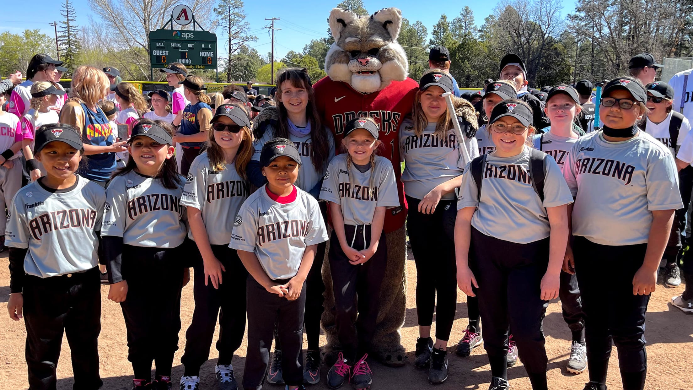 D-backs Give Back | Arizona Diamondbacks