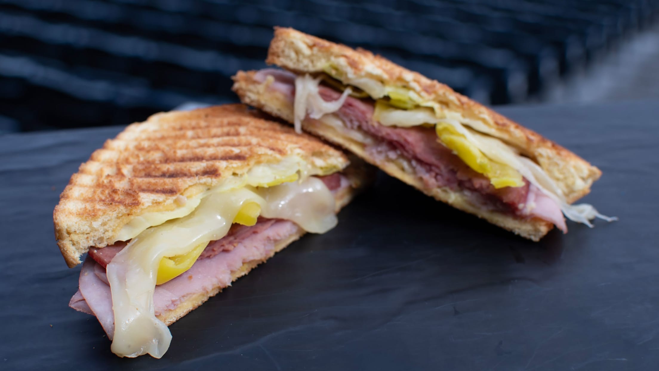 Kauffman Stadium Dining Guide | Kansas City Royals