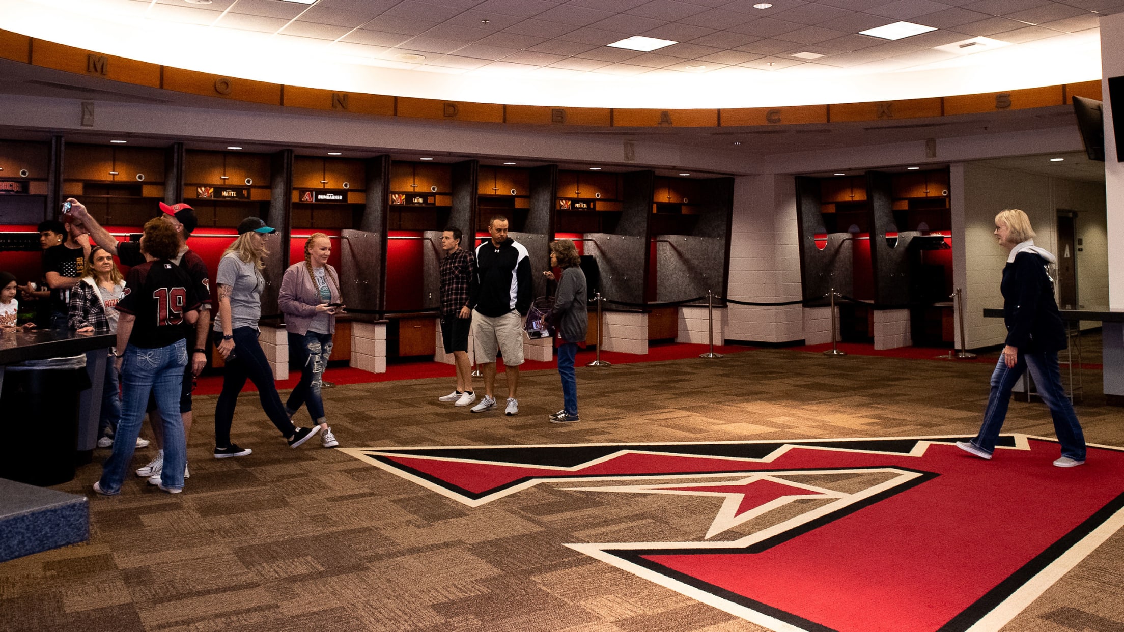 Chase Field Private Tour | Arizona Diamondbacks