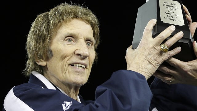 Mike Ilitch dejó huella en Detroit como dueño de los Tigres