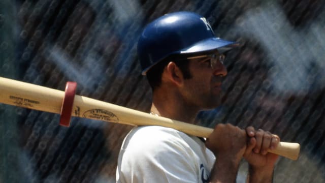 Cookie Rojas | Hall of Fame | Kansas City Royals | Kansas City Royals