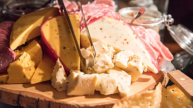 Catering | Chase Field | Arizona Diamondbacks