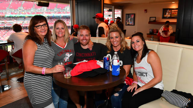 Fujitec Super Suite | Group | Tickets | Cincinnati Reds