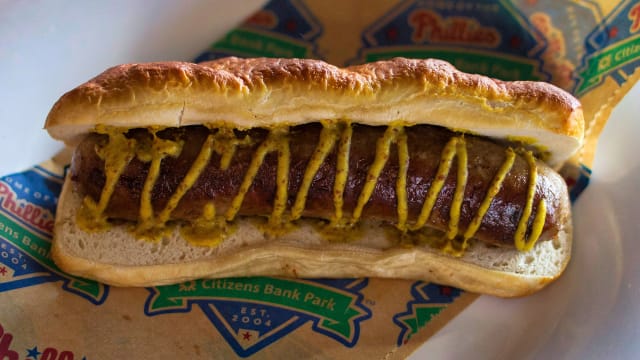 Citizens Bank Park Food Favorites | Philadelphia Phillies