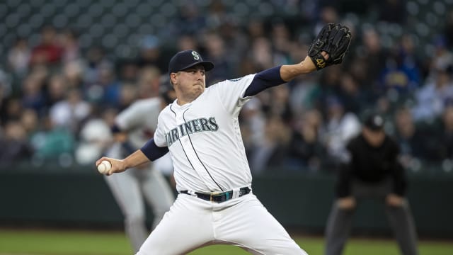 Erik Swanson, Kristopher Negron recalled