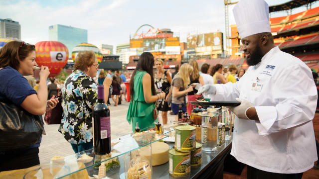 Catering | Busch Stadium | St. Louis Cardinals