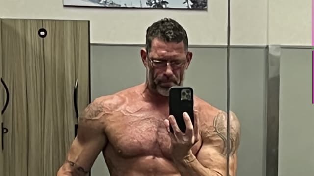Kyle Farnsworth is absolutely jacked now