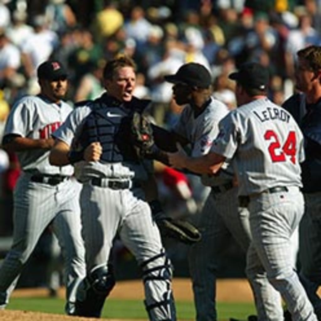 2002 Postseason History | MLB.com