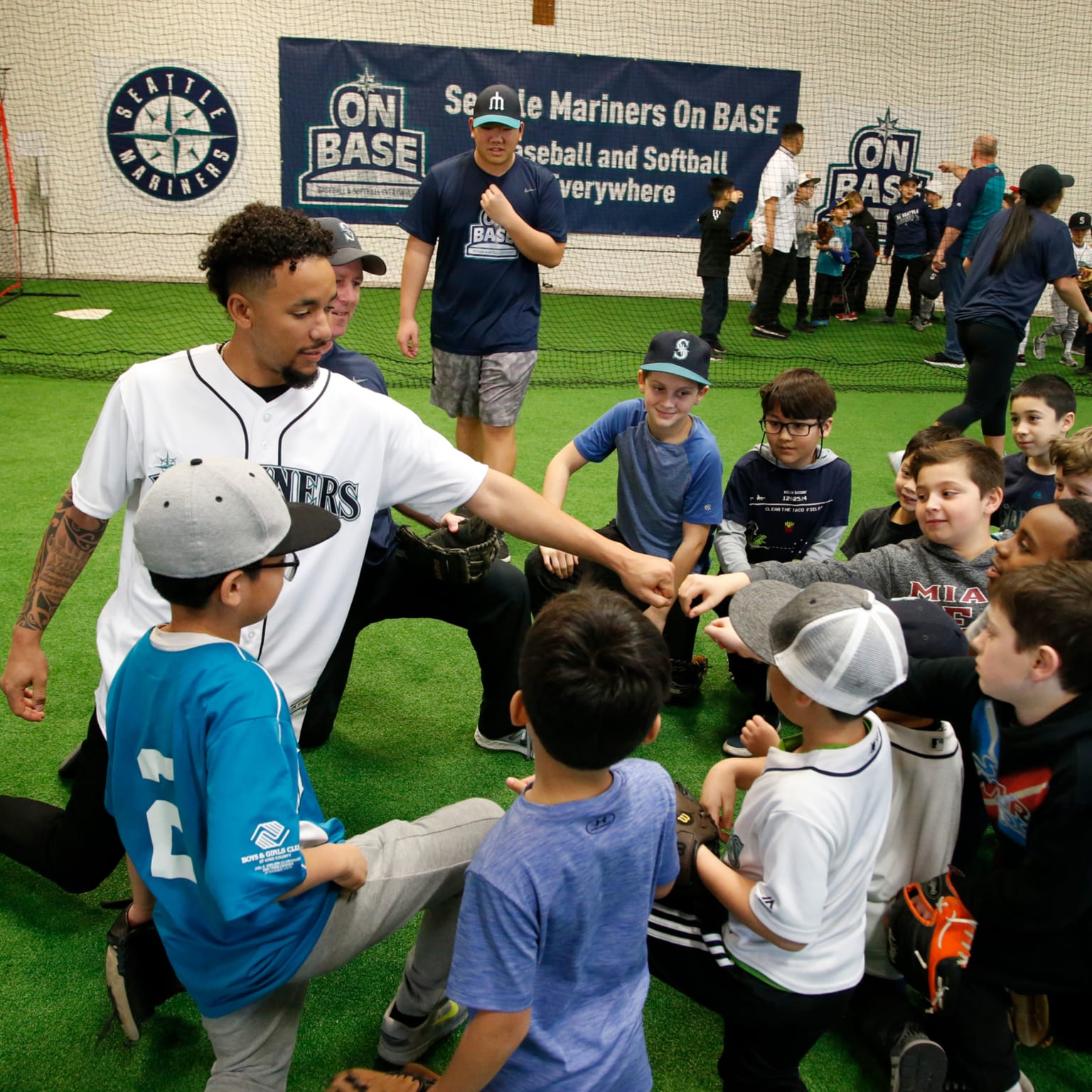 Players in the Community | Seattle Mariners