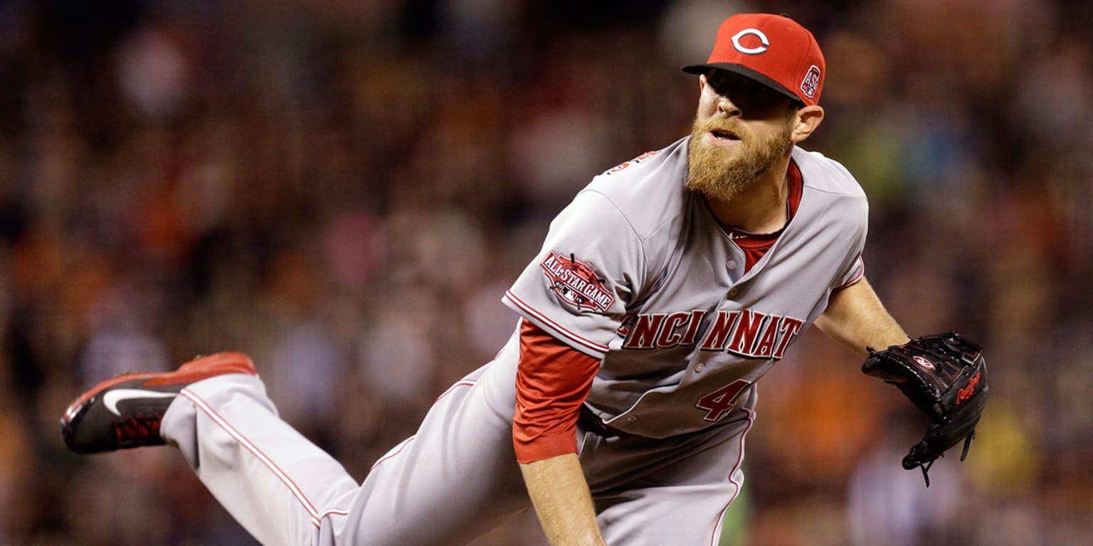 Ryan Mattheus regresa a Rojos con pacto de liga menor