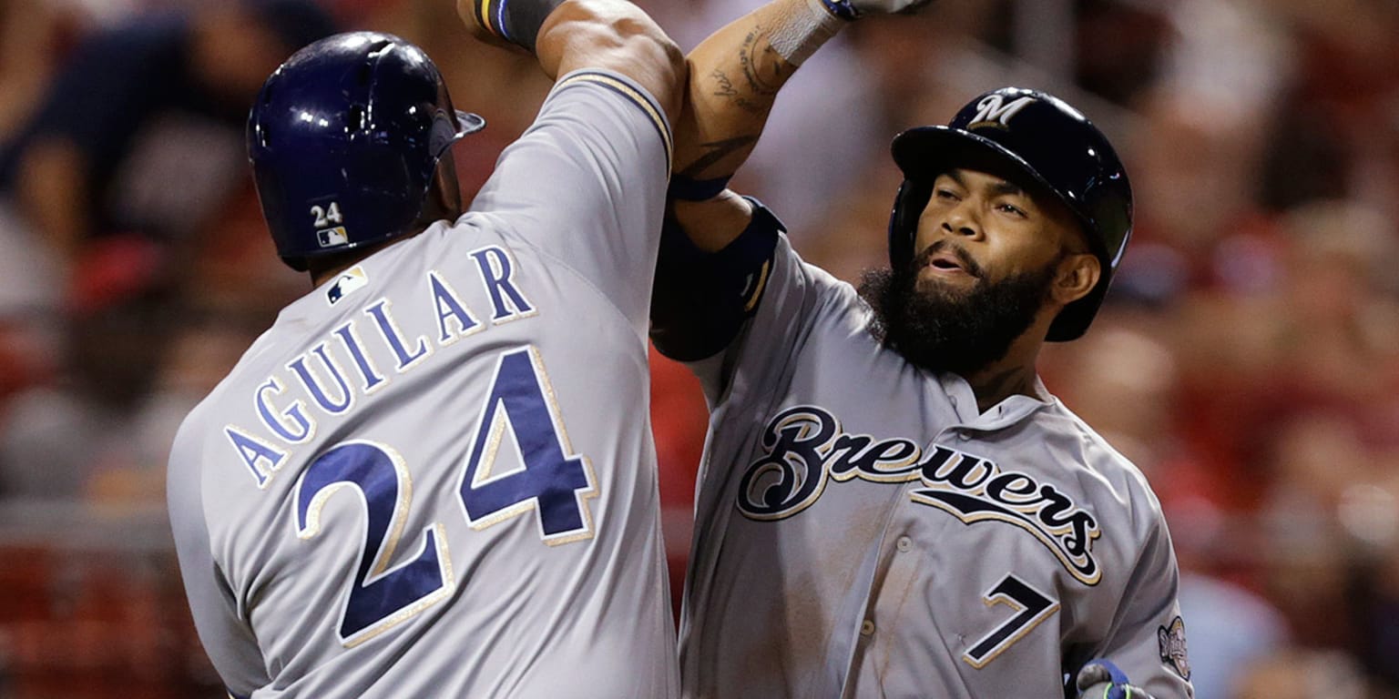 Eric Thames HR lifts Brewers over Cardinals