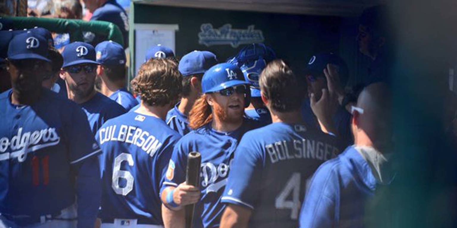 Dodgers Justin Turner gets work in debut