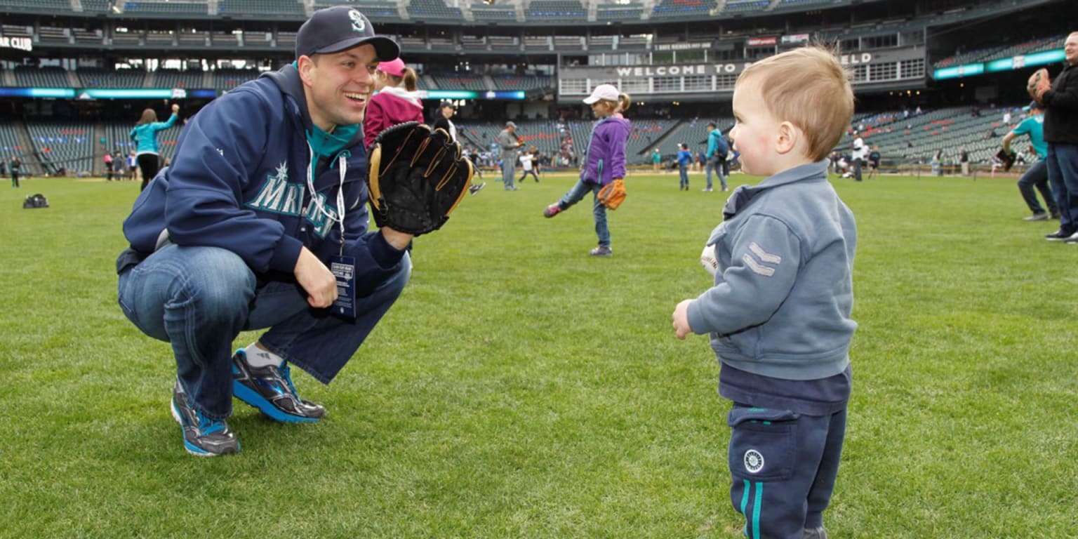 Mariners FanFest gets new look in 2019