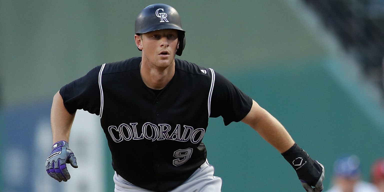 Rockies' DJ LeMahieu out of lineup on Tuesday