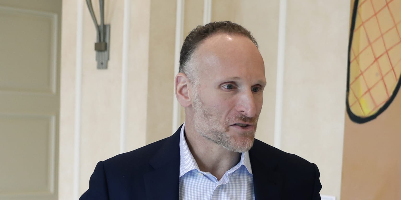 Mark Shapiro appears on Blue Jays' Virtual Variety Hour
