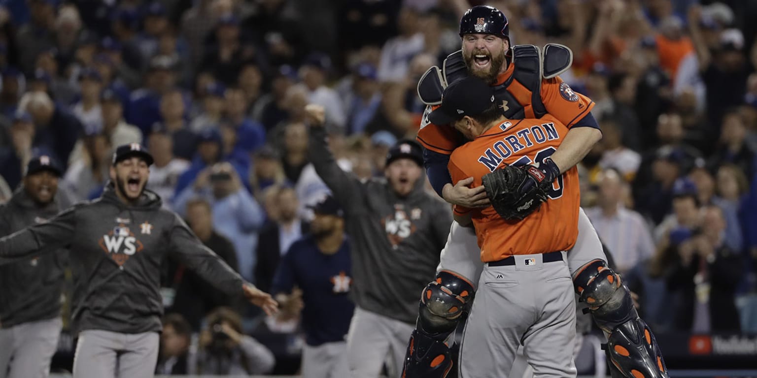 Astros' incredible 2017 ends with championship