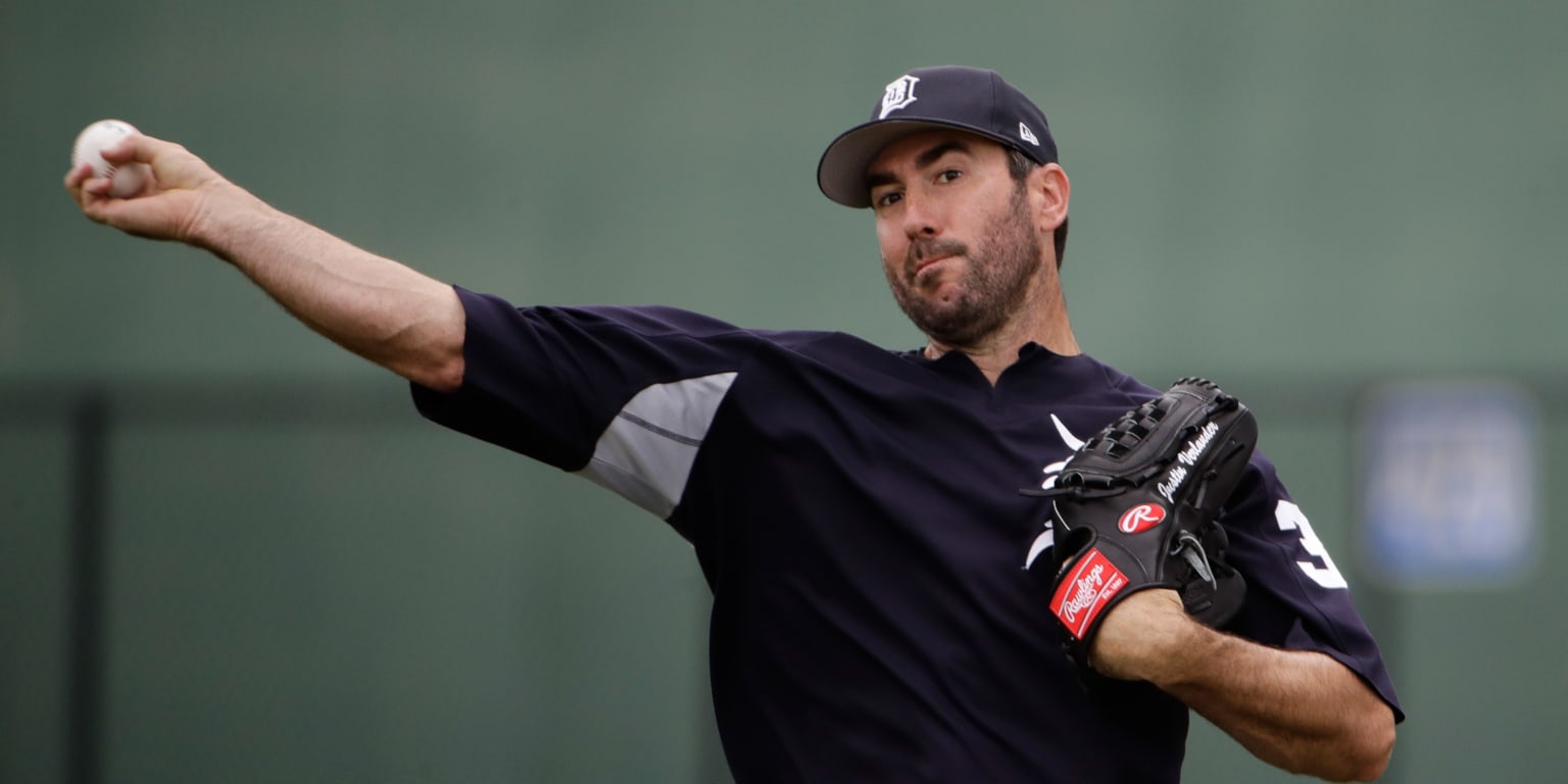 Justin Verlander faces Miguel Cabrera in camp