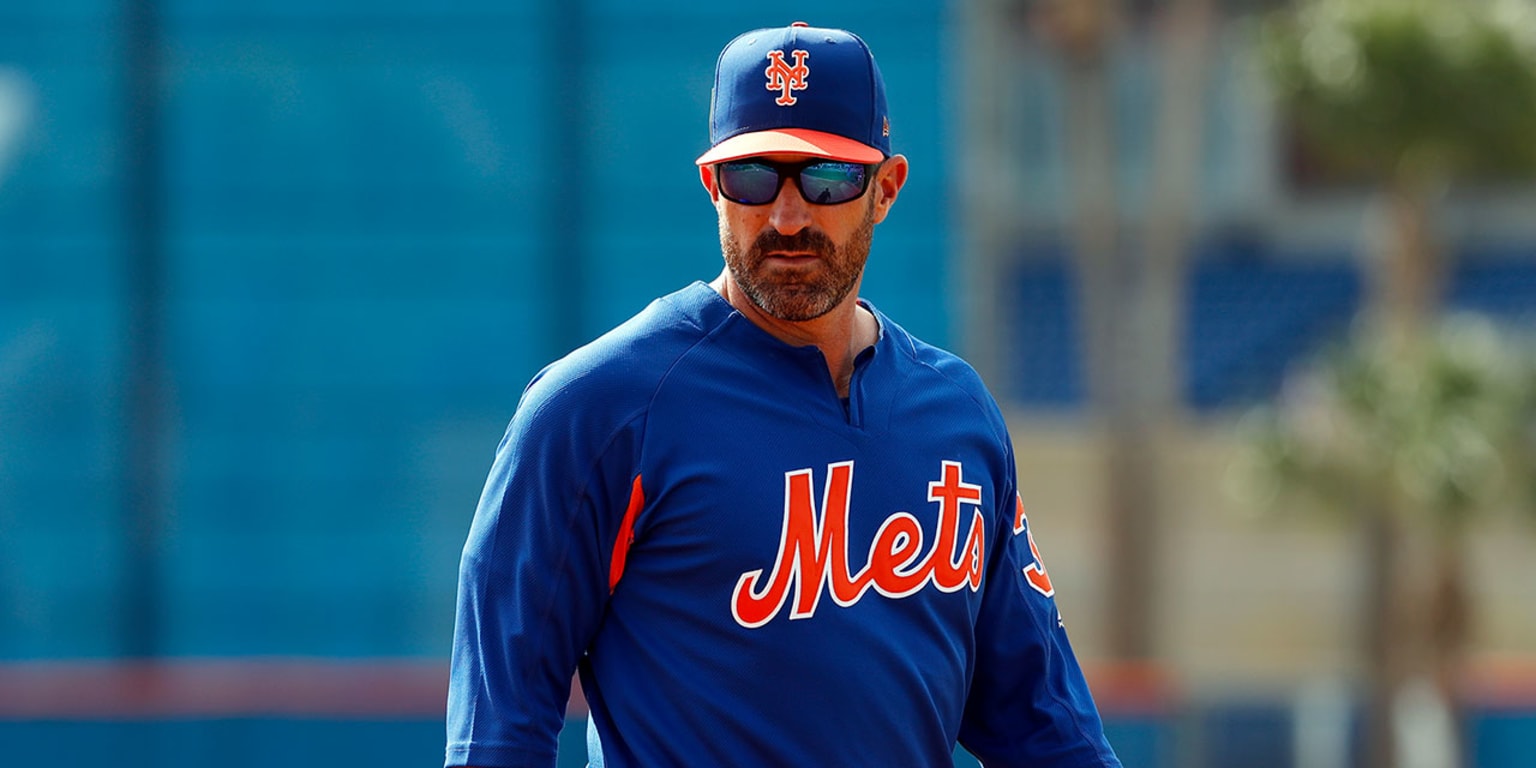 Mickey Callaway manages first game for Mets