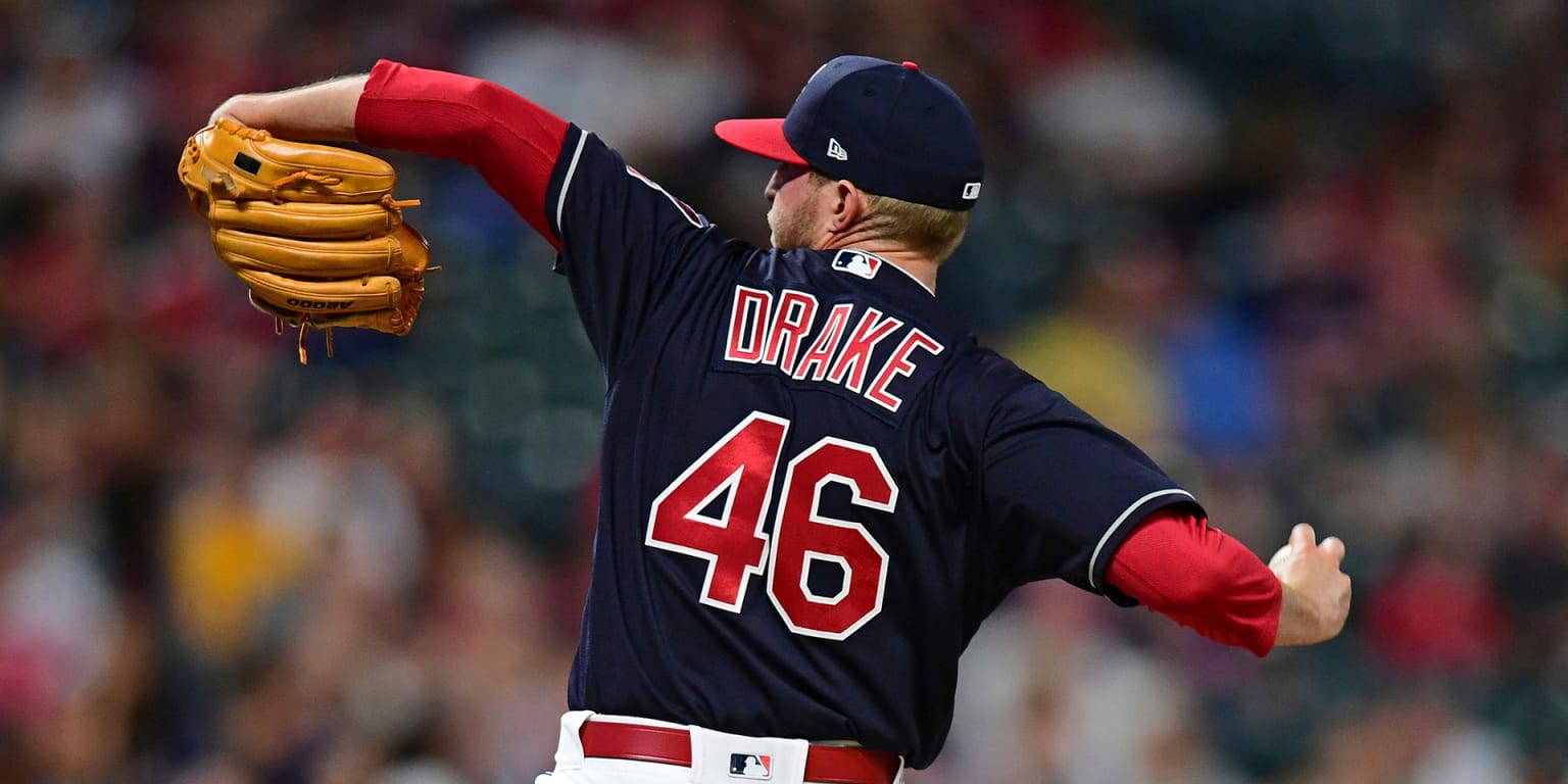 Oliver Drake joins fifth MLB team of 2018