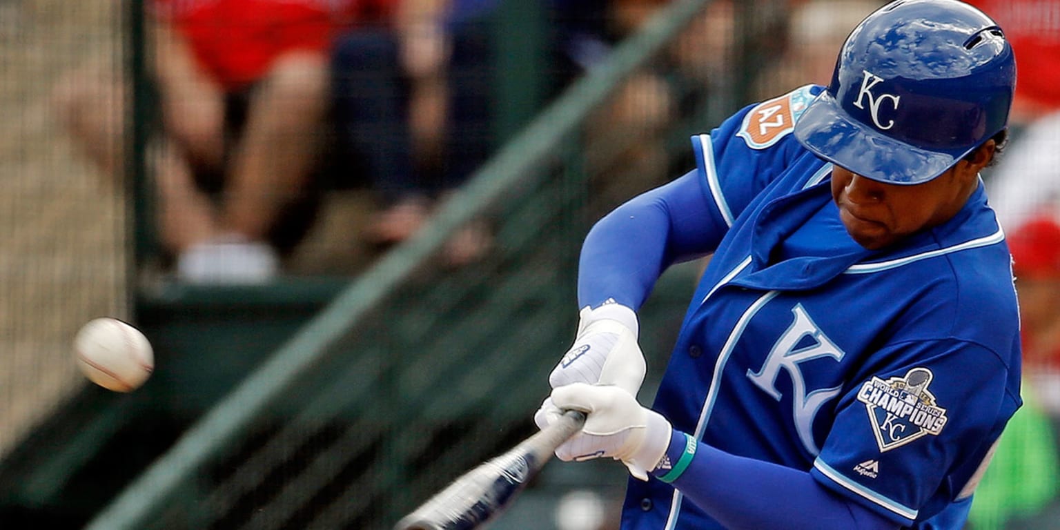 Raul Mondesi leads KC; Albert Pujols debuts